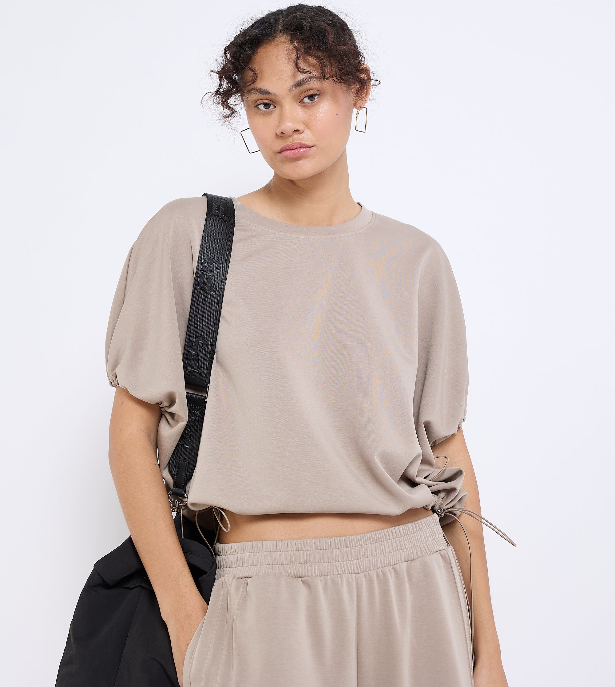 BUY WOMEN'S COMFY KNIT CASUAL TOP - LIGHT BROWN - AW25F5FT-032 – F5Global