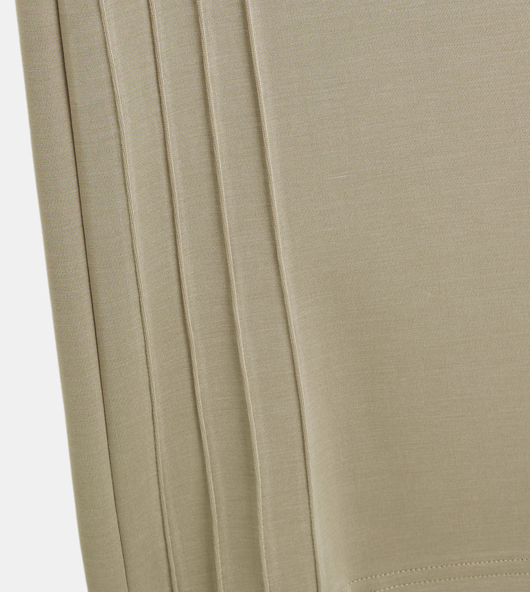 F5 GLOBAL - STREETWEAR, ACTIVEWEAR & COMFY CLOTHING | SHOP UAE & GCC ...